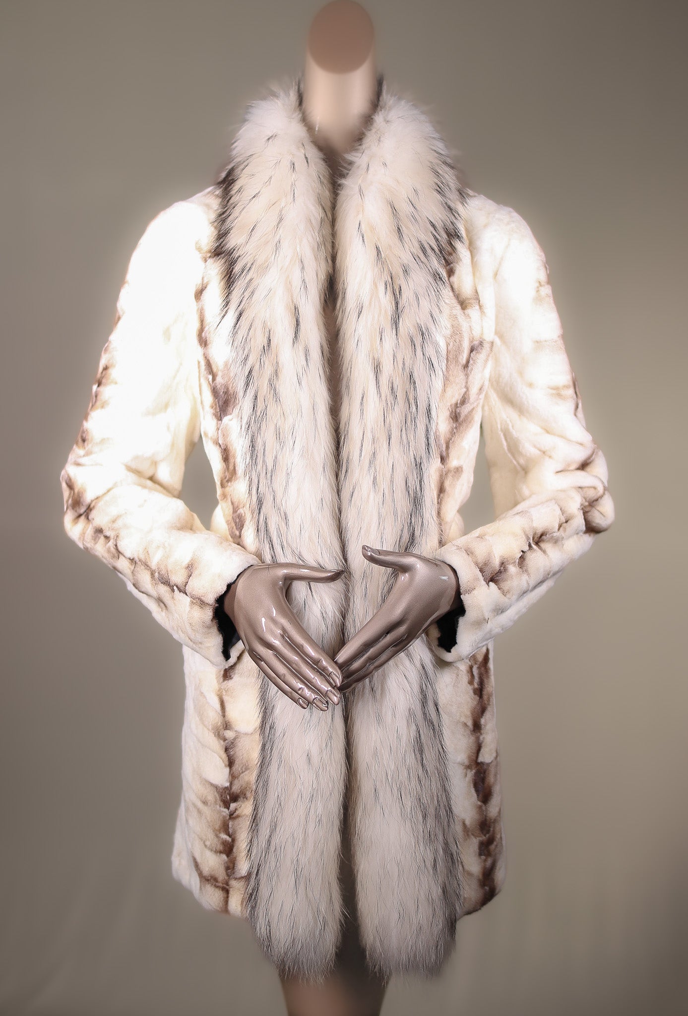 Bleached Sheared Sectional Mink Reversible Stroller with Finn Raccoon – Alaska Fur Gallery, Inc.