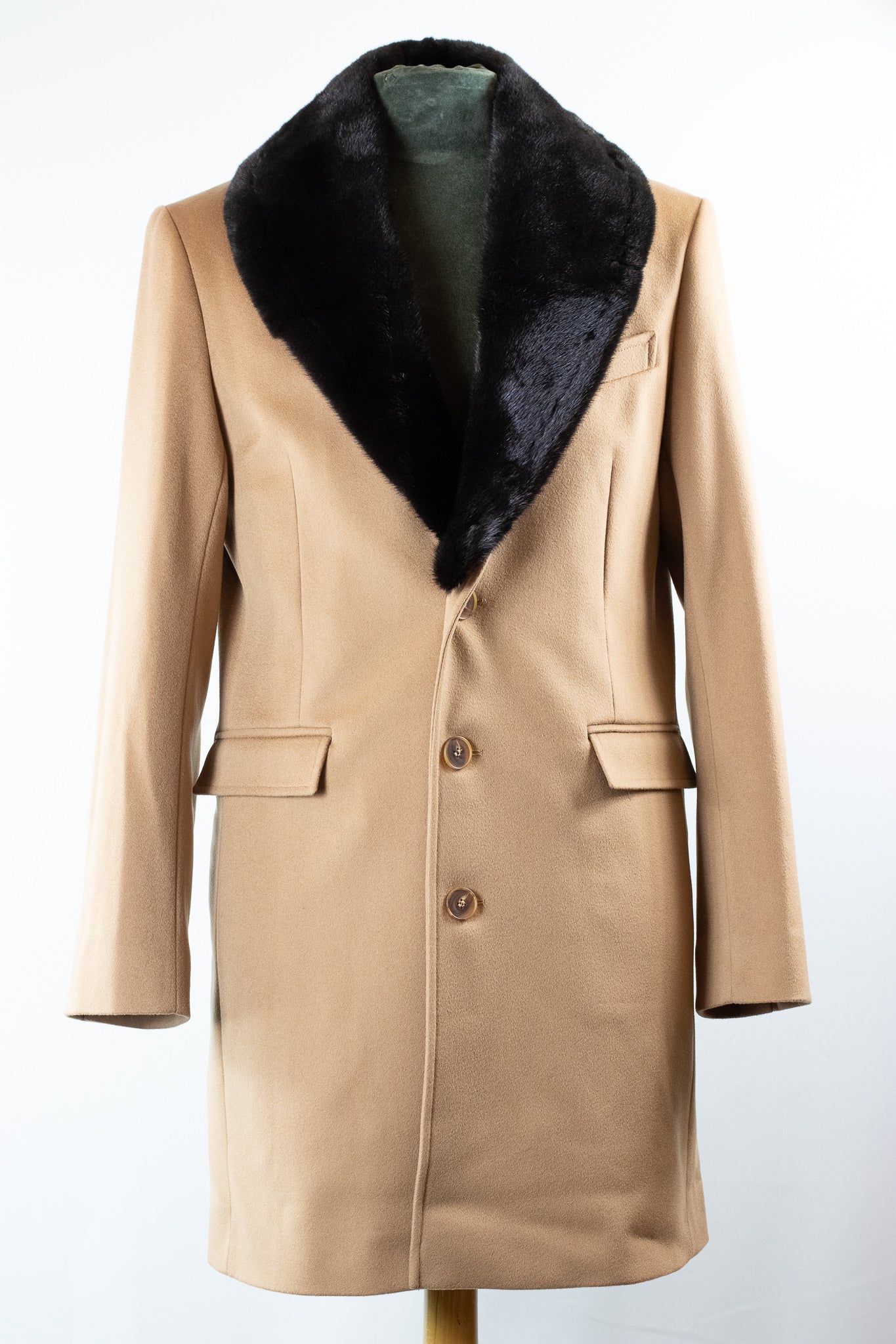 Shop All Mens – Alaska Fur Gallery, Inc.