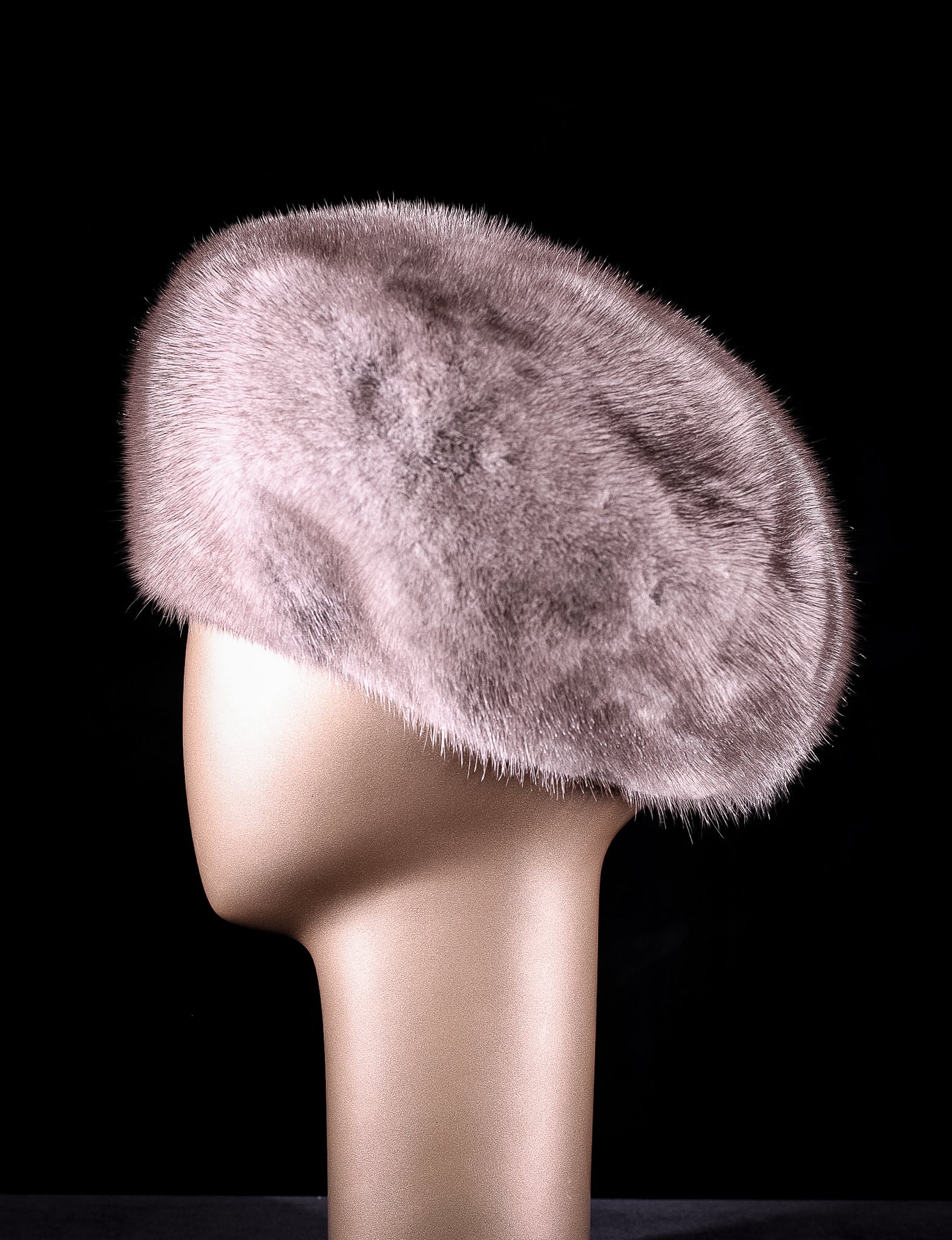 Assorted Full-Skin Mink Beret – Alaska Fur Gallery, Inc.